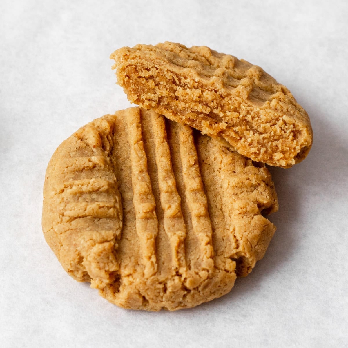 Peanut Butter Protein Cookies (Ultimate Recipe) - proteincakery.com